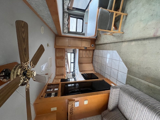 Used 1996 Fleetwood Avion 36RK Fifth Wheel