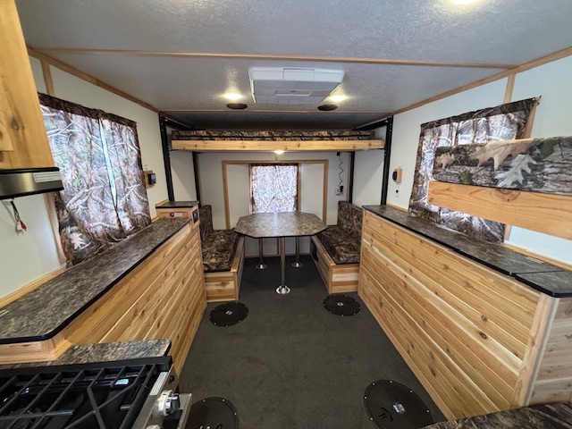 New 2025 Ice Castle Fish Houses Limited Edition 8X16 Fish House