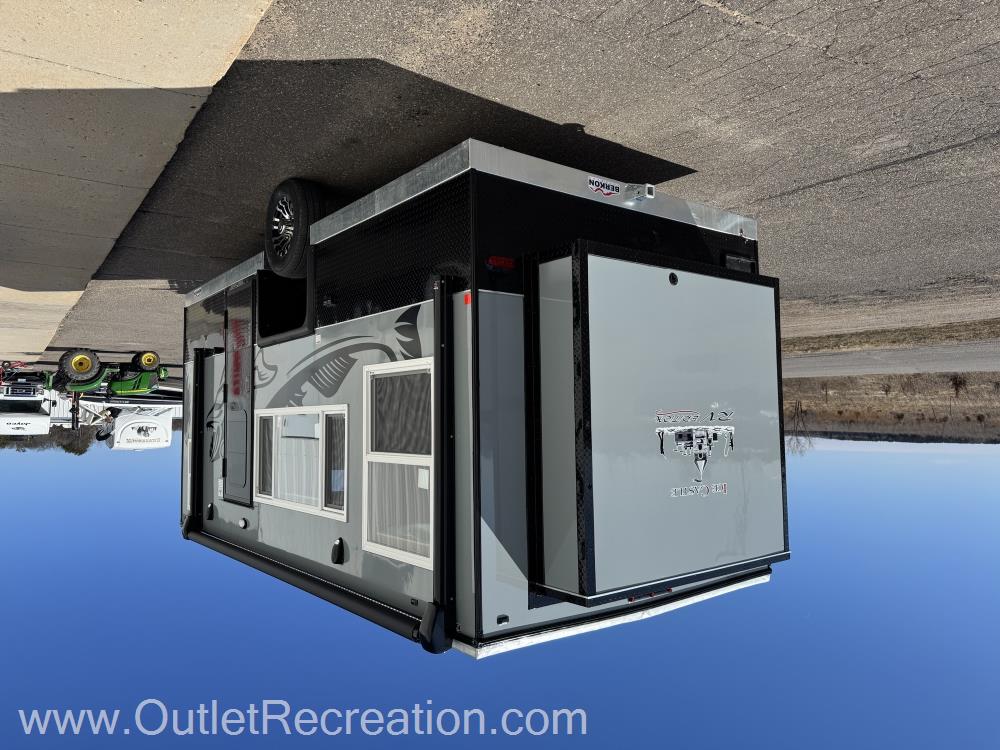 New 2026 Ice Castle Fish Houses OUTLANDER RV 8X17 Fish House