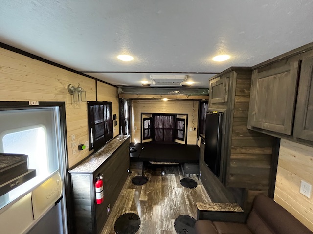 New 2026 Ice Castle Fish Houses Recreation Series 8X17 Fish House