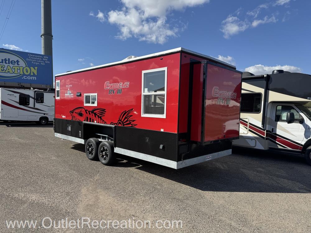 New 2026 Ice Castle Fish Houses RV Extreme III 8X21 Fish House