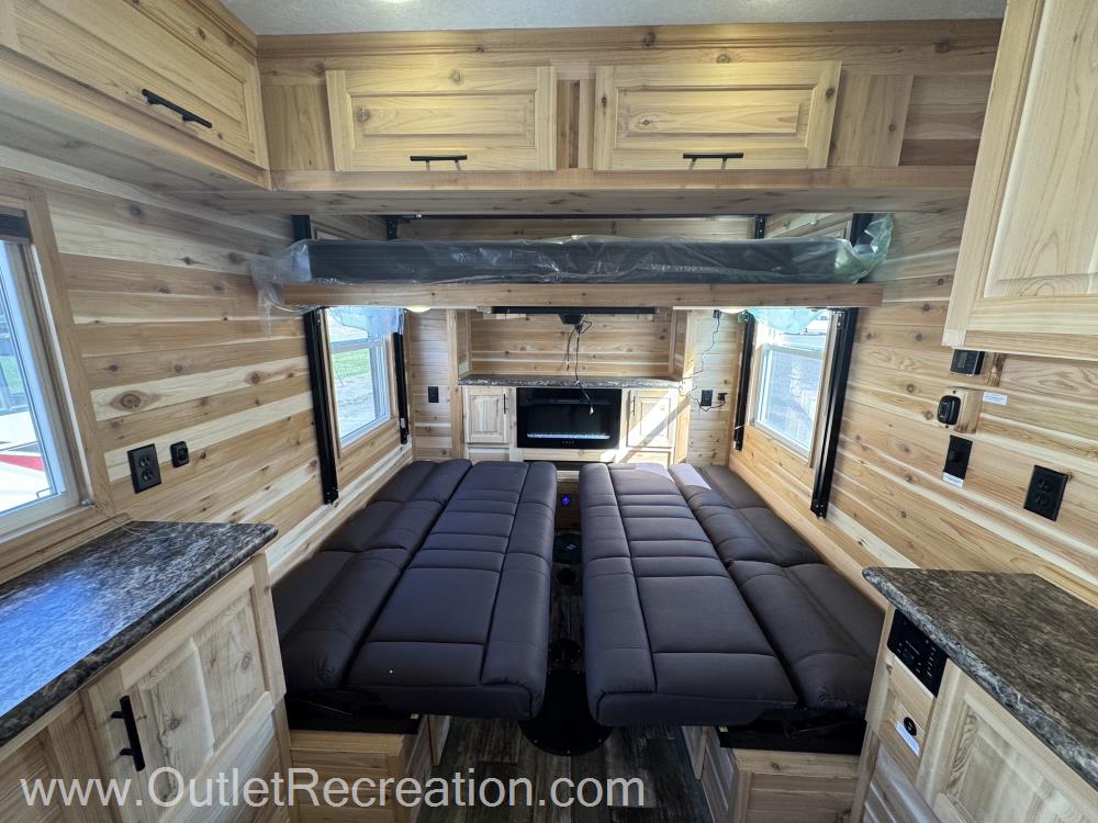 New 2026 Ice Castle Fish Houses RV Extreme III 8X21 Fish House